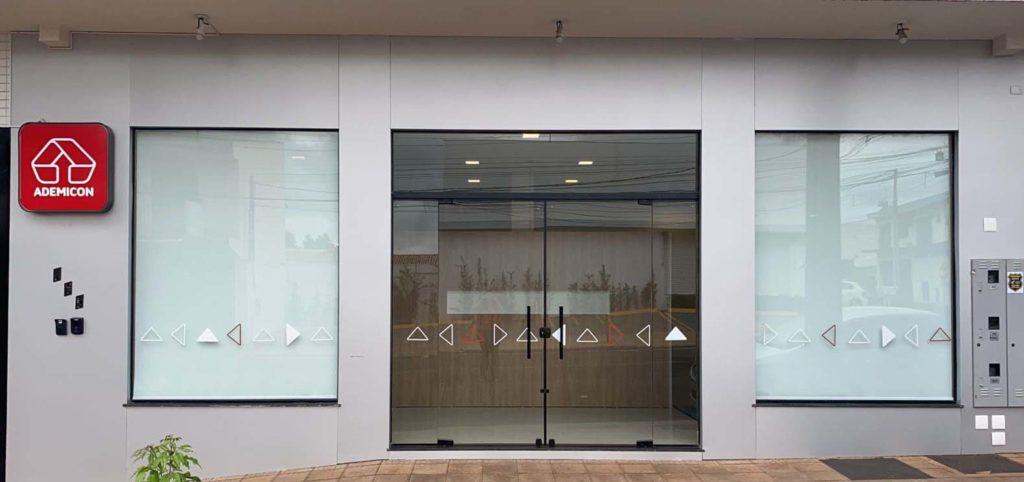 Ademicon inaugura mais cinco unidades no Paraná